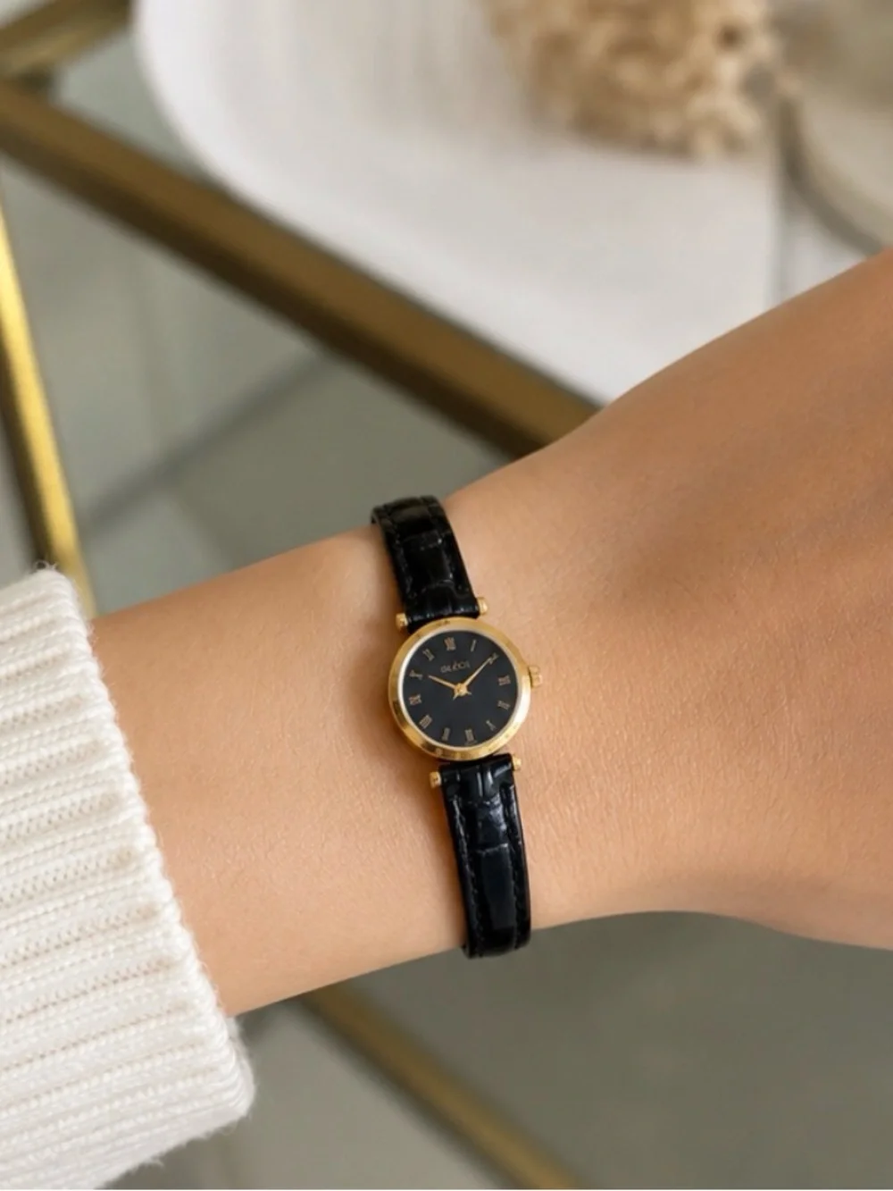Gucci | Accessories | Vintage Gucci 220l Swiss Made Gold Tone Watch ...